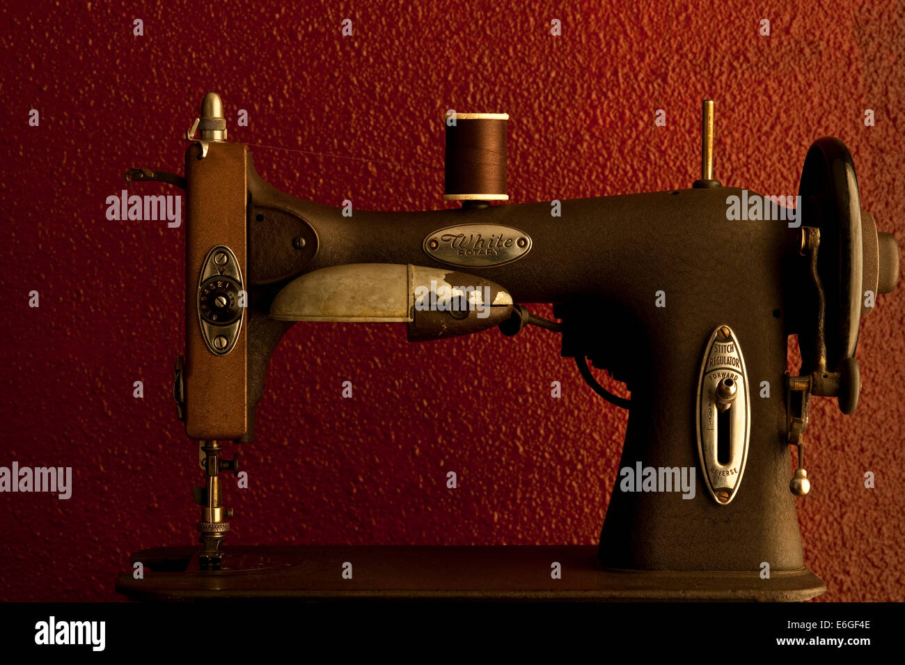 Still life antique sewing machine hi-res stock photography and images ...