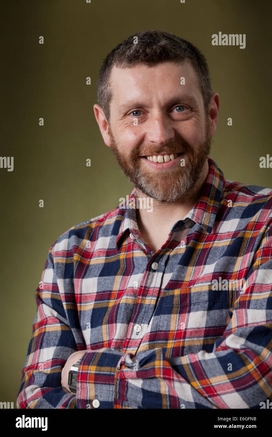 News presenter uk hi-res stock photography and images - Alamy