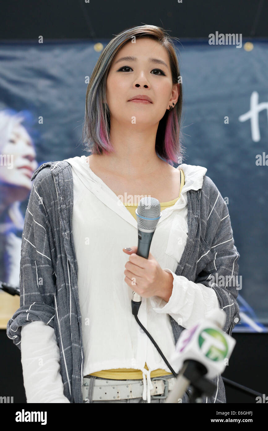 Toronto, Canada. 22nd August 2014. Taiwanese singer Deserts Chang, aka ...