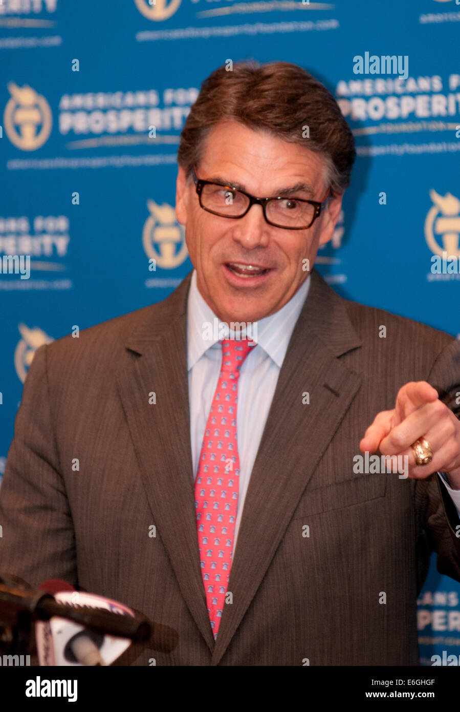 New Hampshire, USA. 22nd August, 2014. Texas Gov. Rick Perry speaks in ...