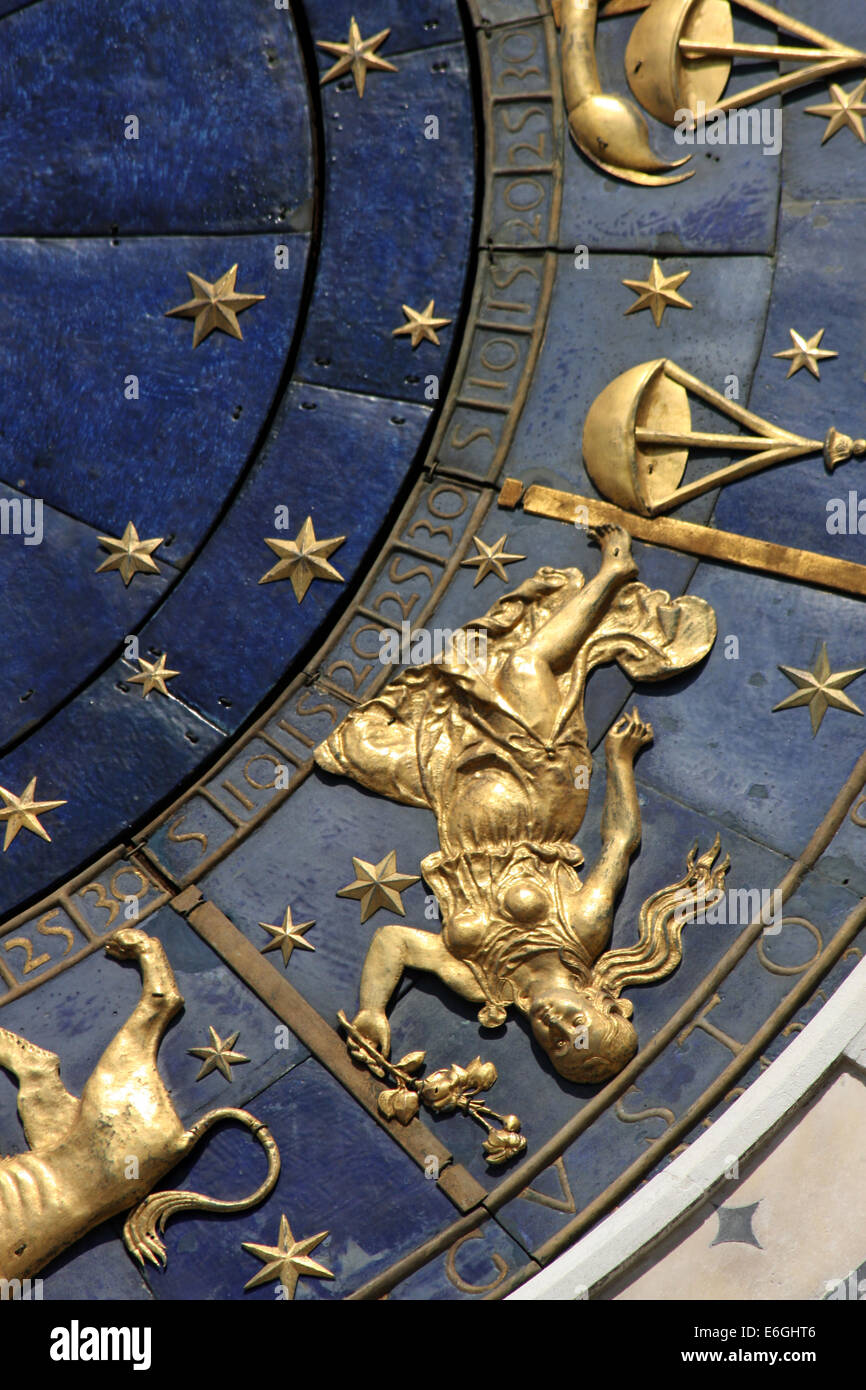 Astrological clock hi-res stock photography and images - Alamy