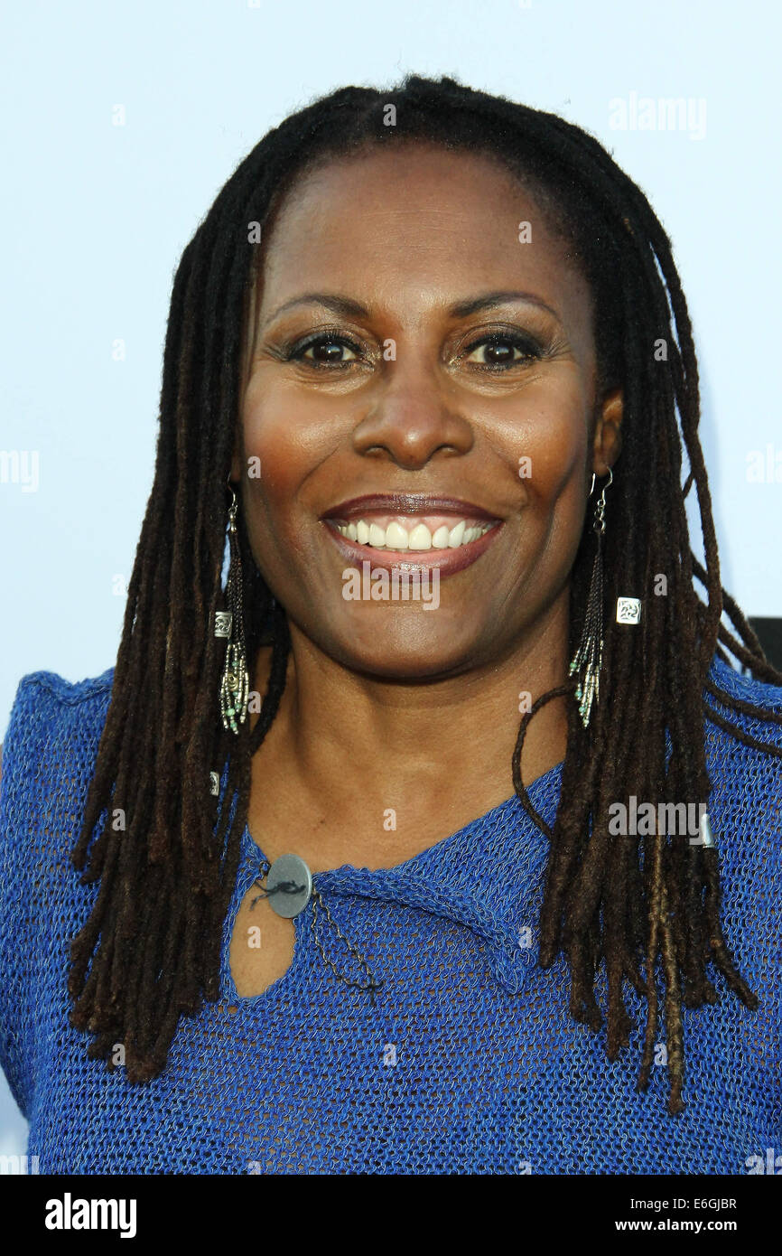 Brenda russell hi-res stock photography and images - Alamy