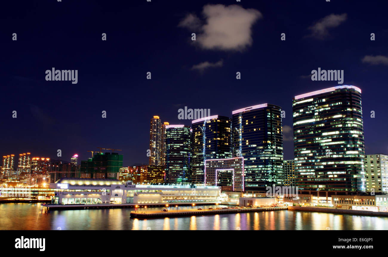 Ocean Terminal, cruise ship terminal, Tsim Sha Tsui, Kowloon, Hong Kong ...