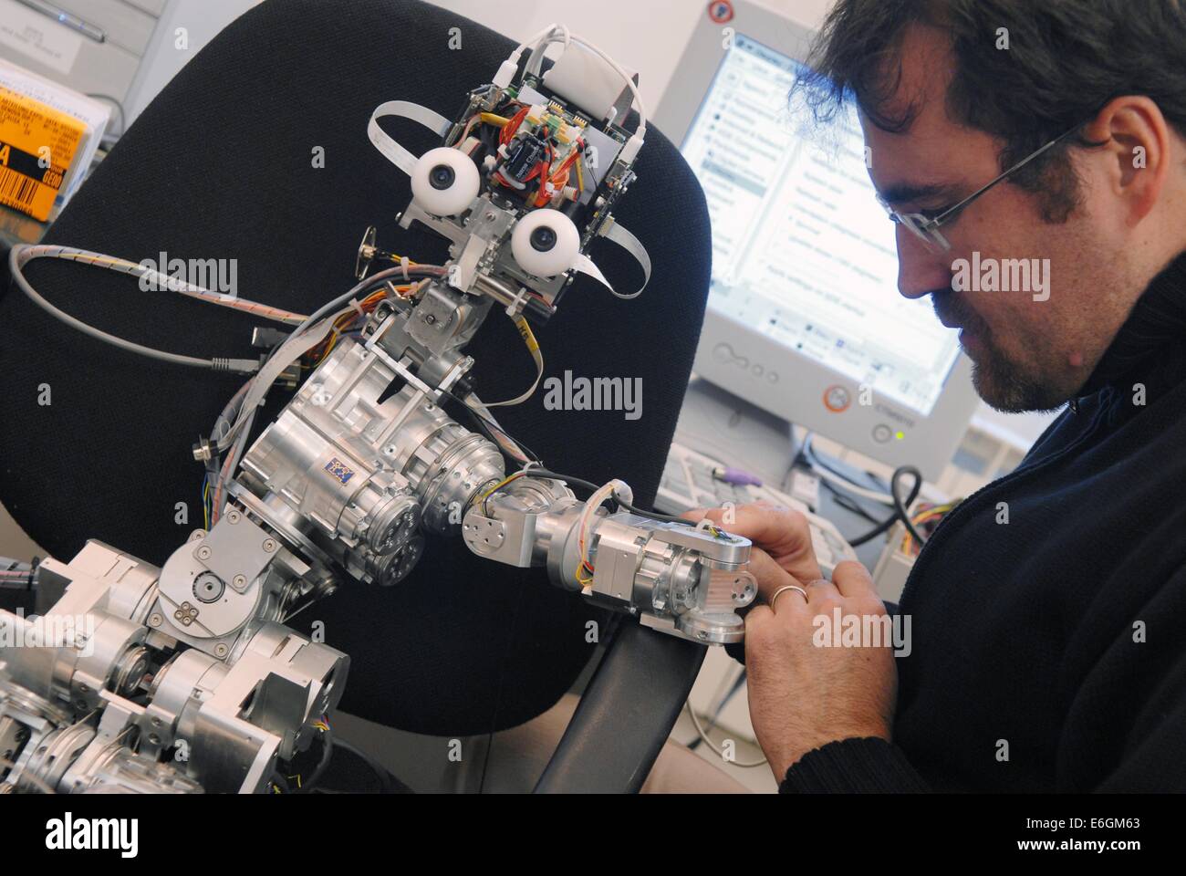 Lira-Lab of Genoa university (Italy), Laboratory of Advanced Integrated ...