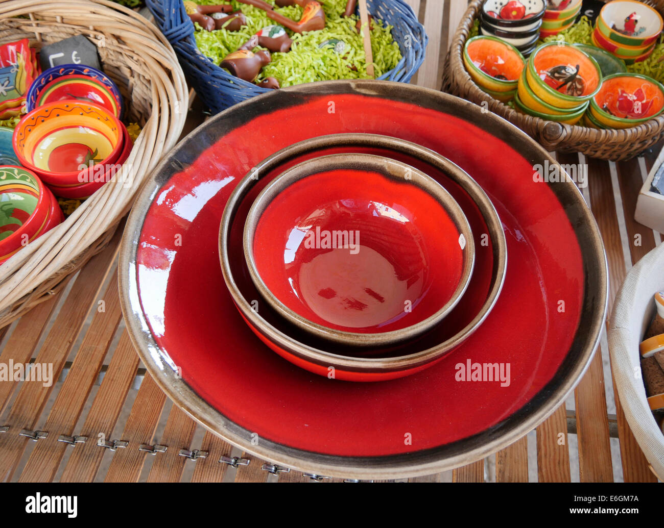 French pottery earthenware hi-res stock photography and images - Alamy