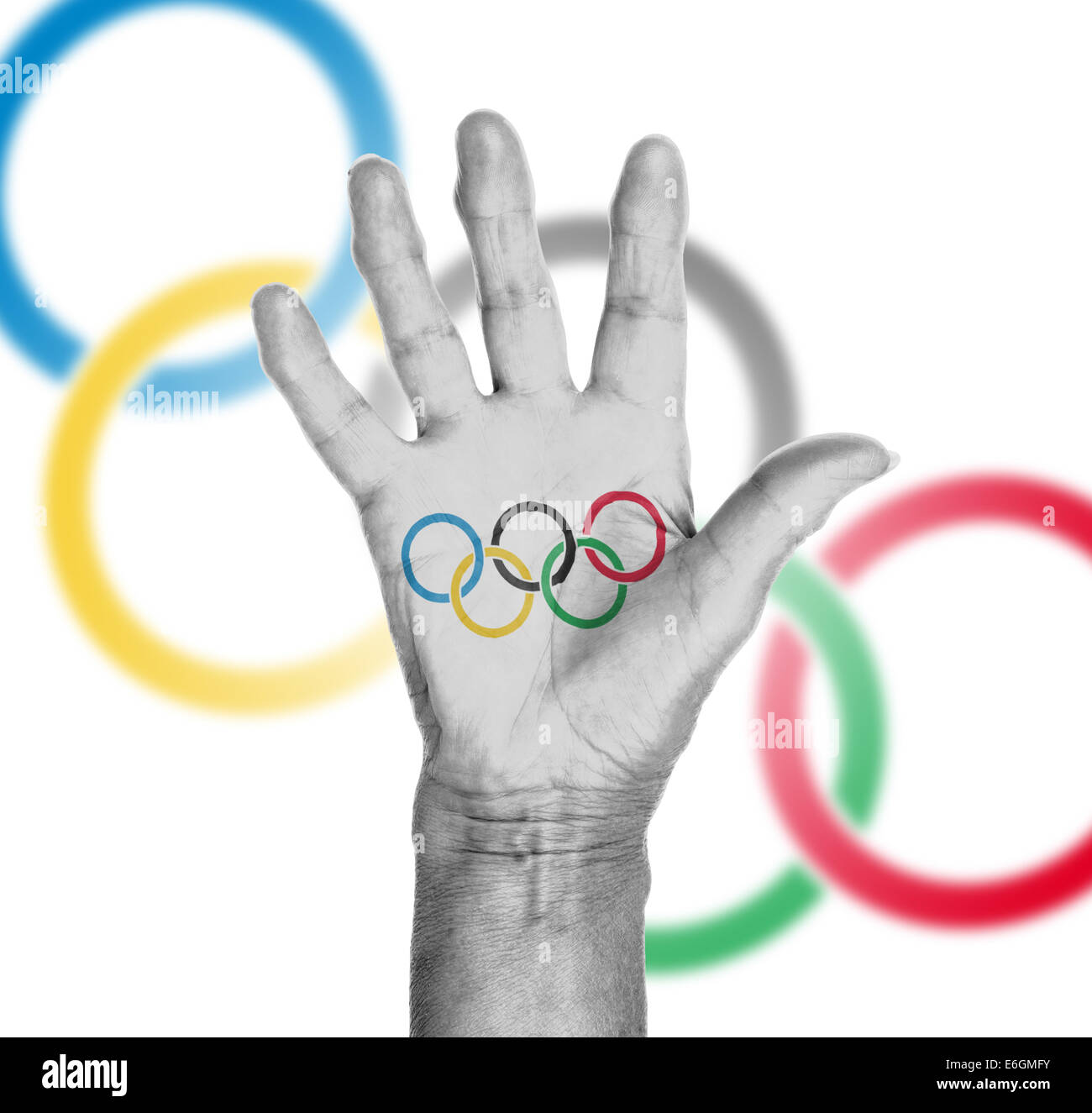 Five ring symbol of the olympic games hi-res stock photography and ...