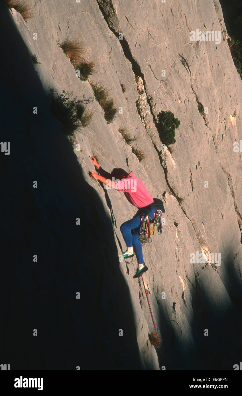 Climbing in Verdon Gorge / Gorges du Verdon, Alpes de Haute Provence ...