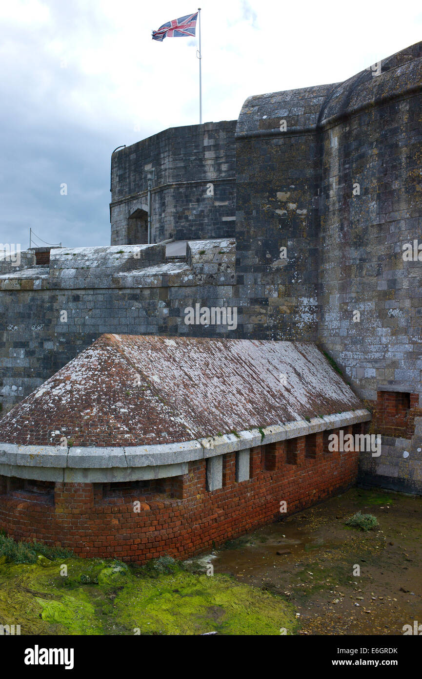 Hurst castle hi-res stock photography and images - Alamy