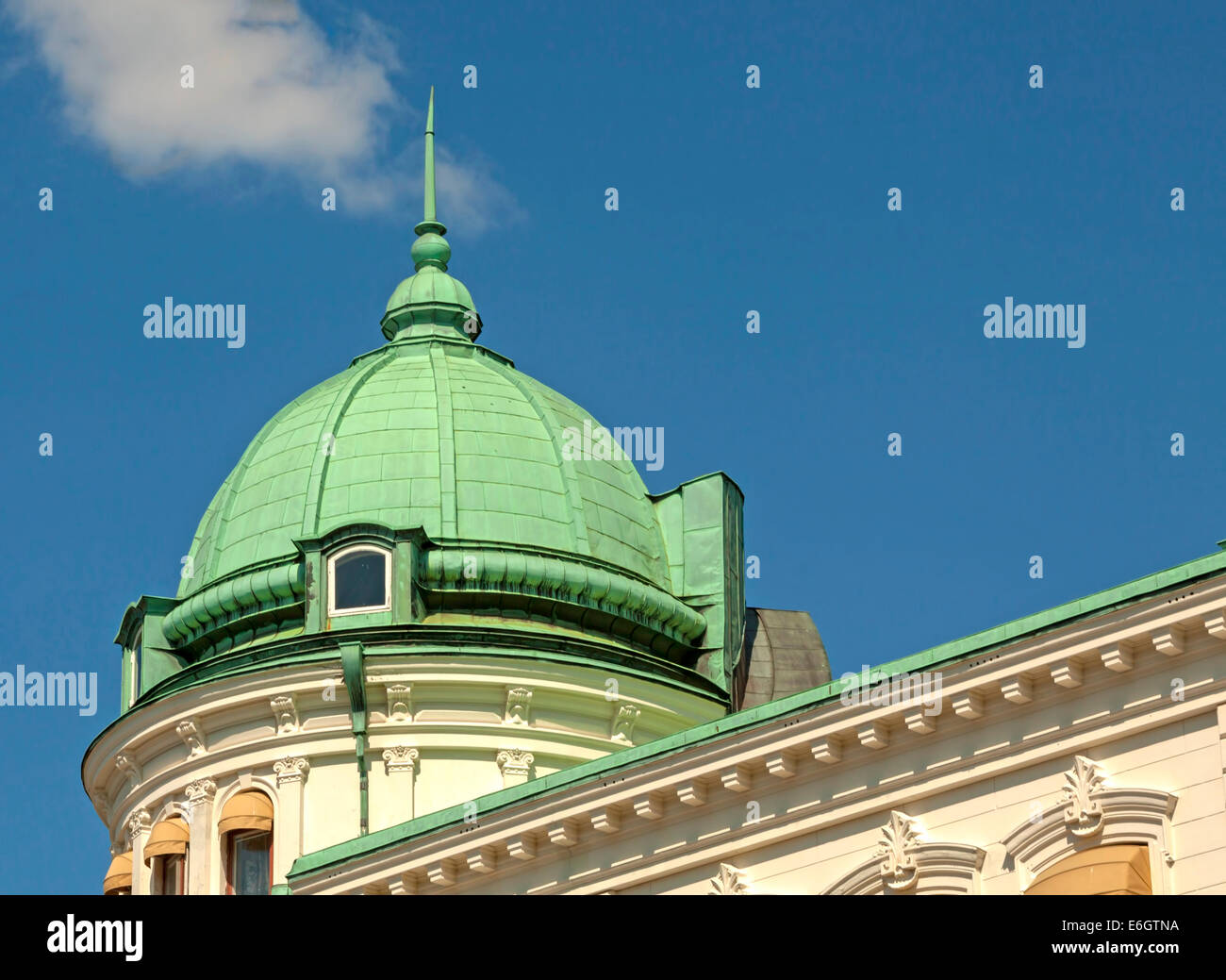 Facade of the swedish consulate building hi-res stock photography and ...