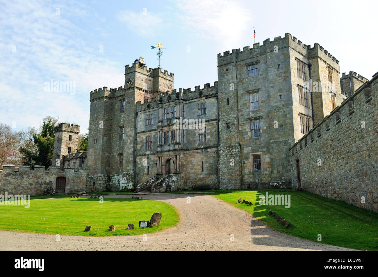 Chillingham Castle, Northumberland, England Stock Photo - Alamy