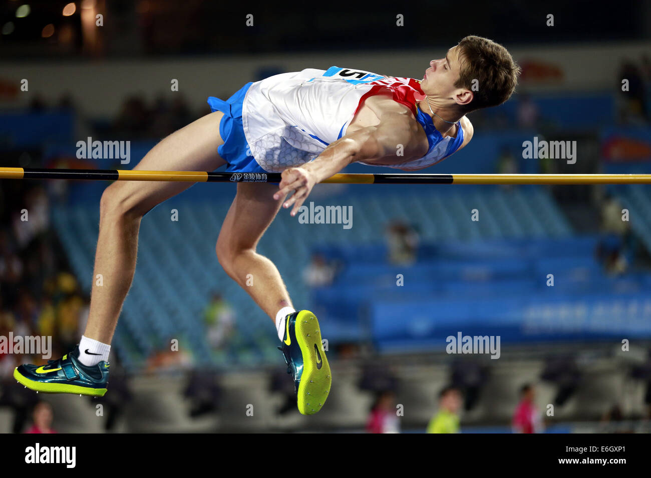 Olympic high jump gold medalist hi-res stock photography and images - Alamy