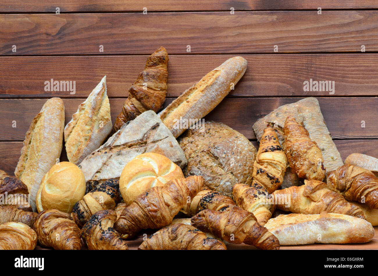 Group of bread hi-res stock photography and images - Alamy
