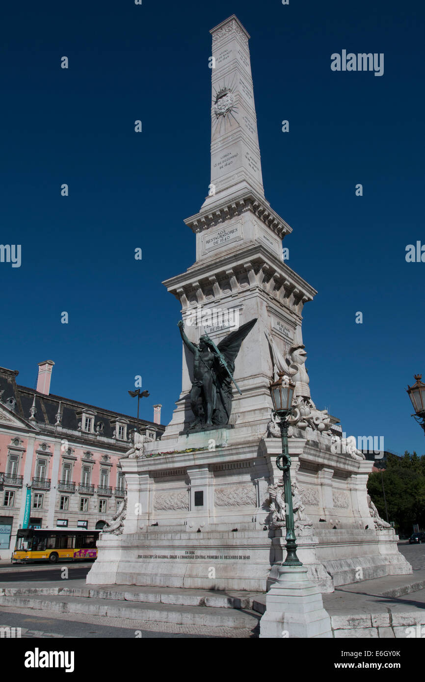 Restauradores Square (Portuguese: Praca dos Restauradores) is a public ...