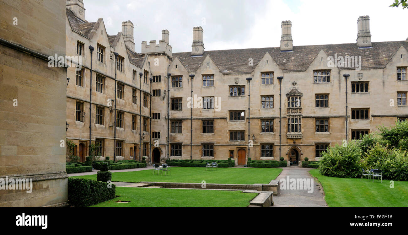 Kings College grounds, Cambridge University, Cambridge England Stock ...