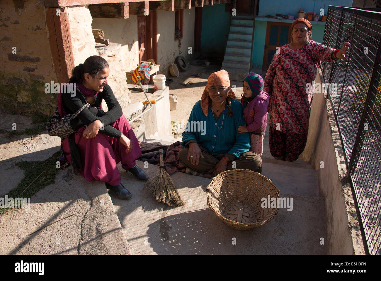 Ndo aryan ethnic group hi-res stock photography and images - Alamy