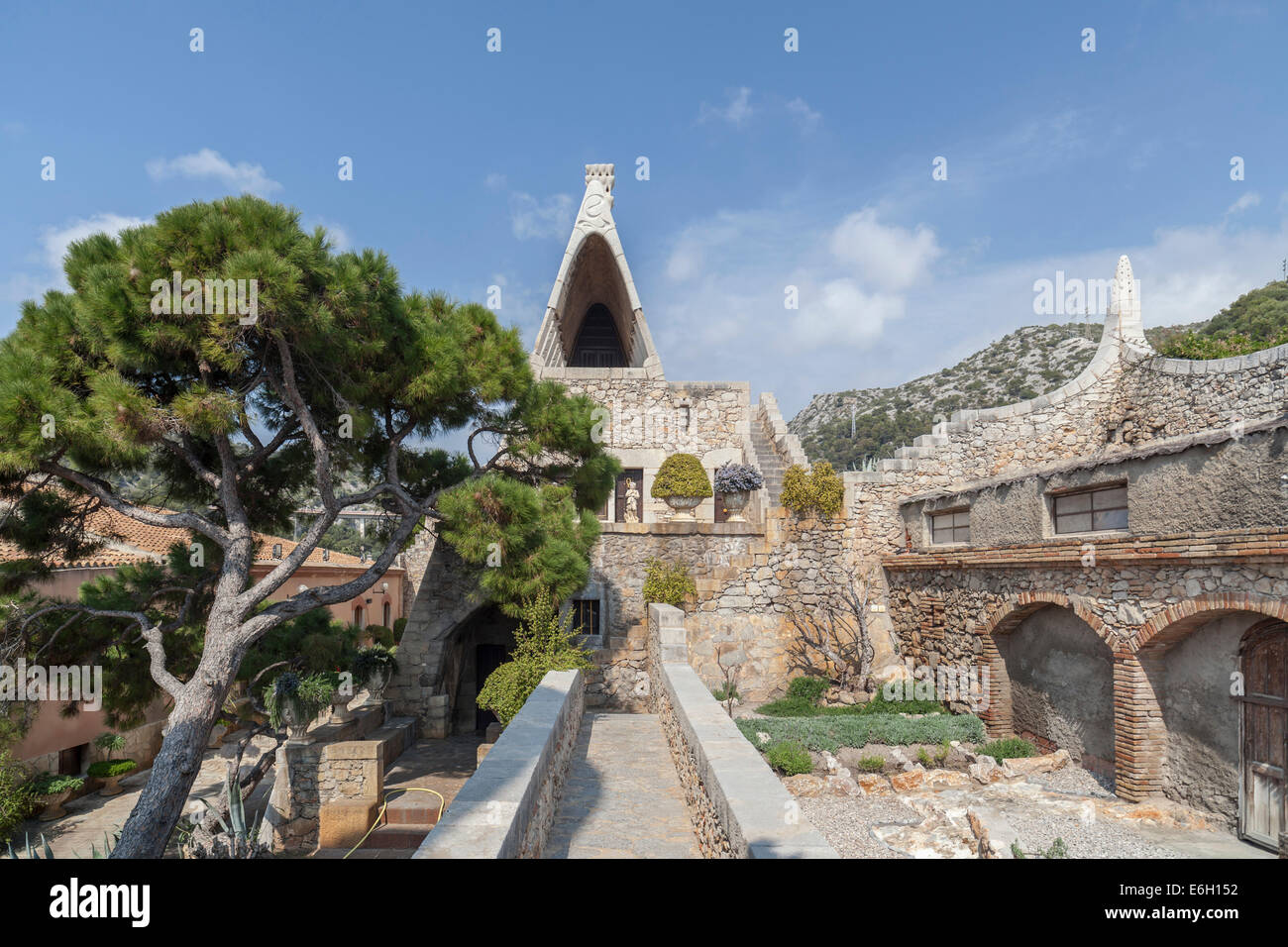 Gaudi garraf hi-res stock photography and images - Alamy