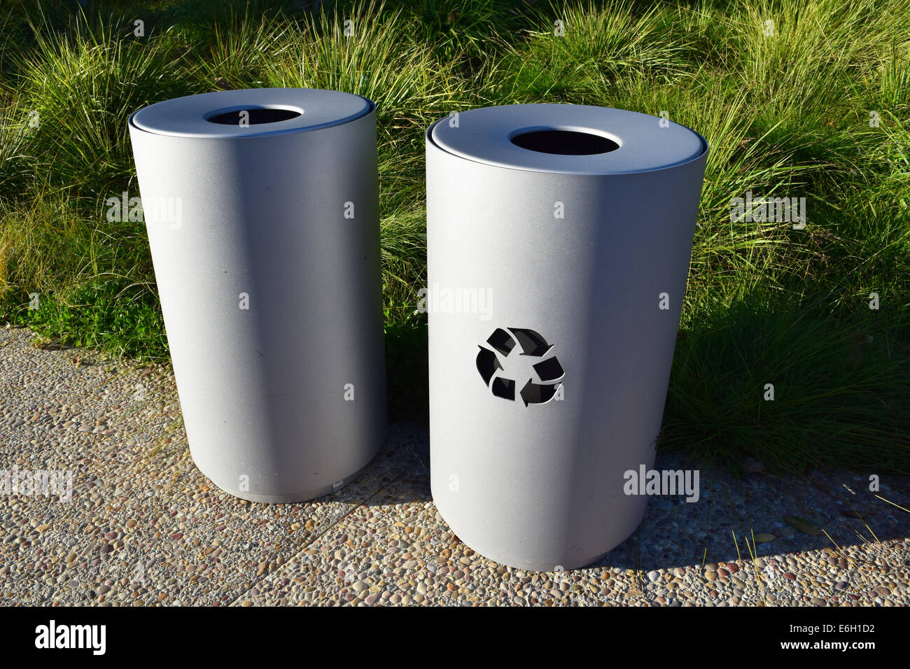 Trash & Recycle Stock Photo - Alamy