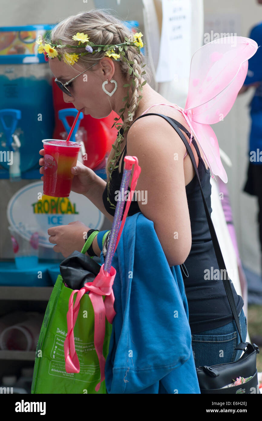 Woman angel hi-res stock photography and images - Alamy