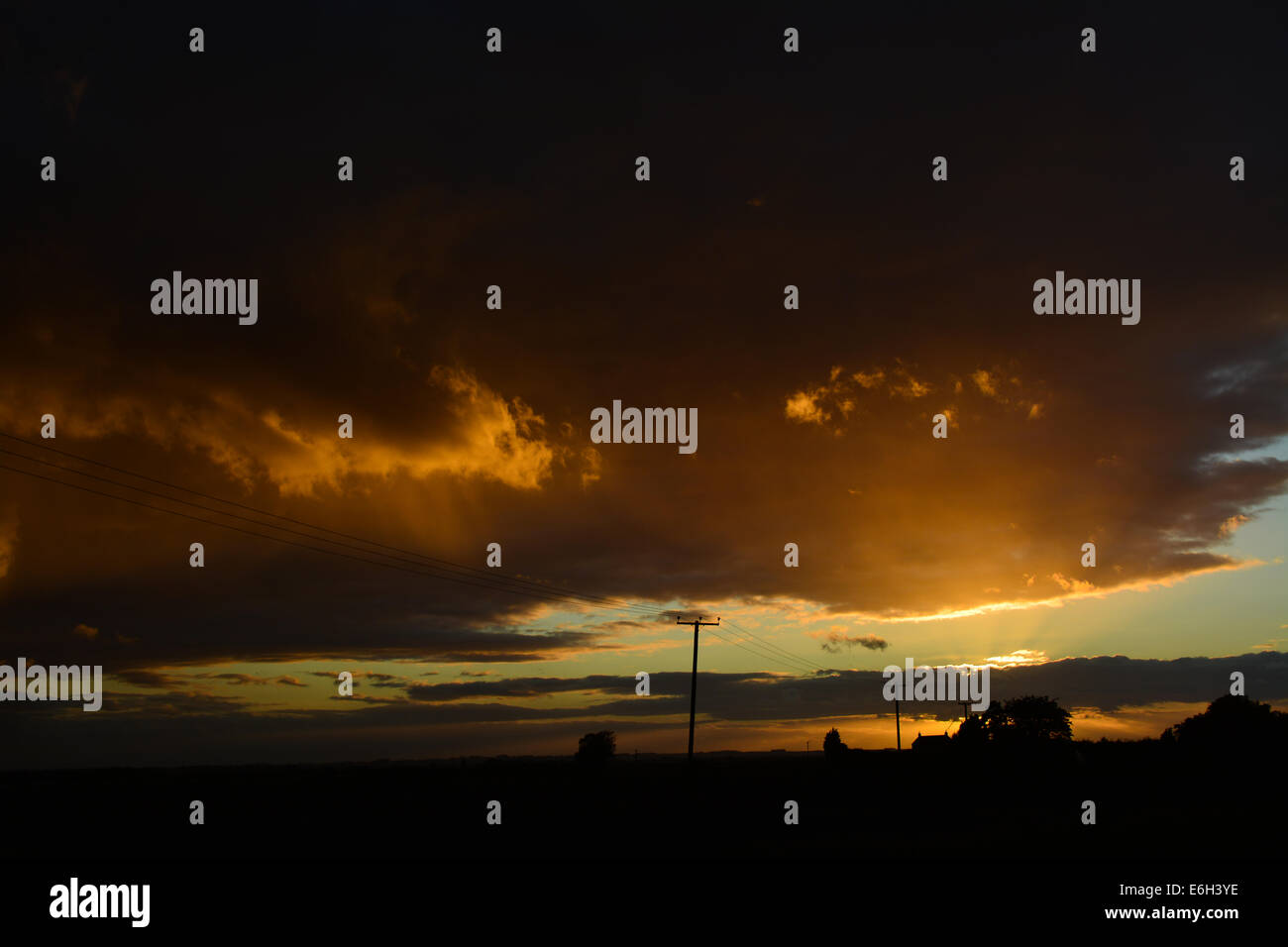 Stormy sunset hi-res stock photography and images - Alamy