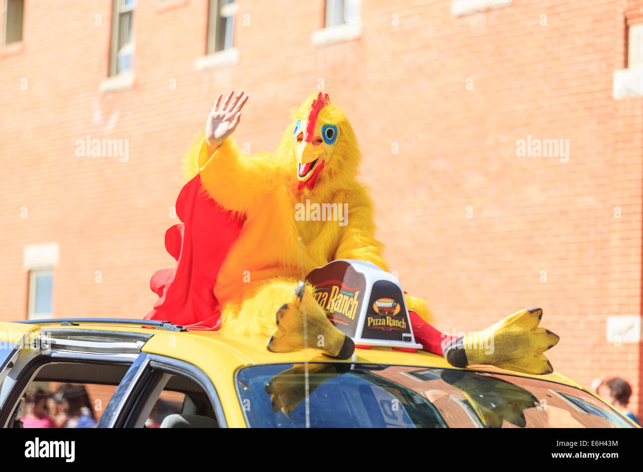 Chicken costume hi-res stock photography and images - Alamy