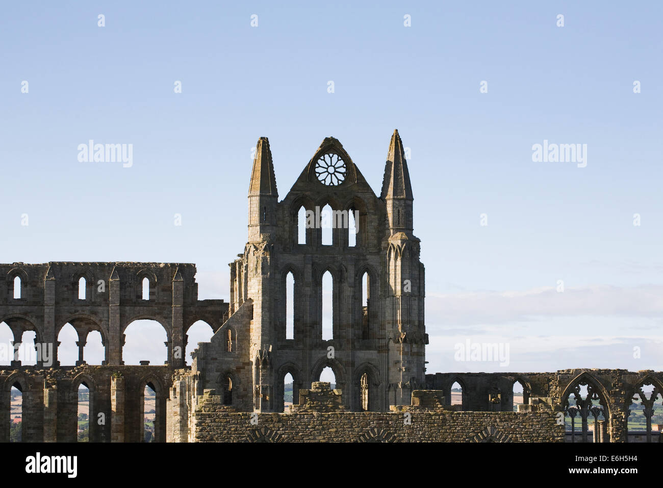 Whitby architecture hi-res stock photography and images - Alamy