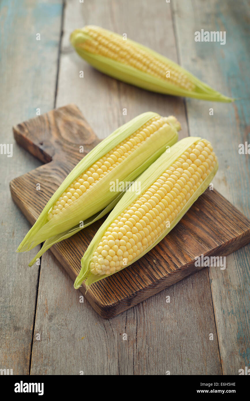 Raw corn hi-res stock photography and images - Alamy