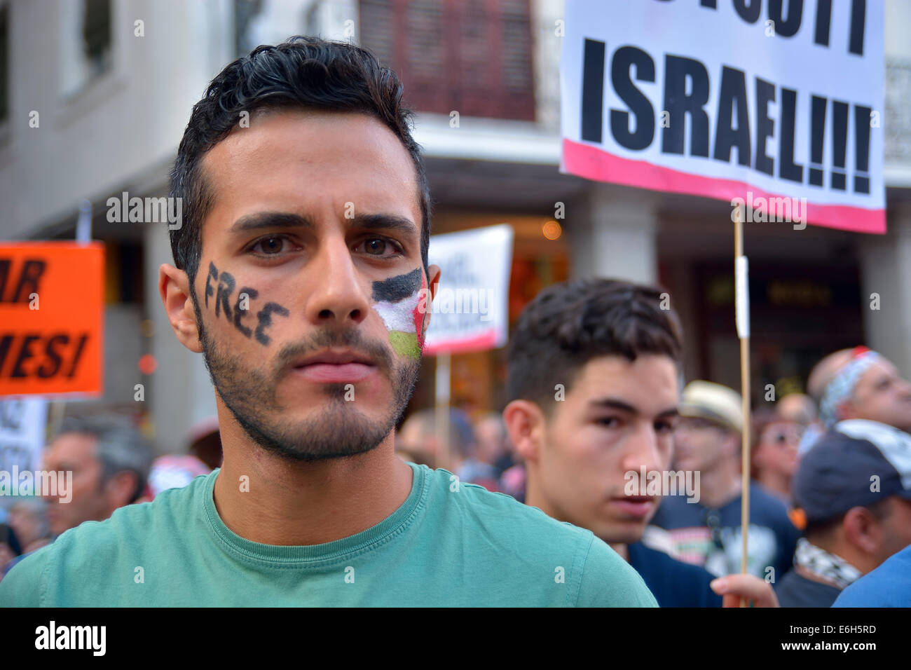 Palestine flag face paint hi-res stock photography and images - Alamy