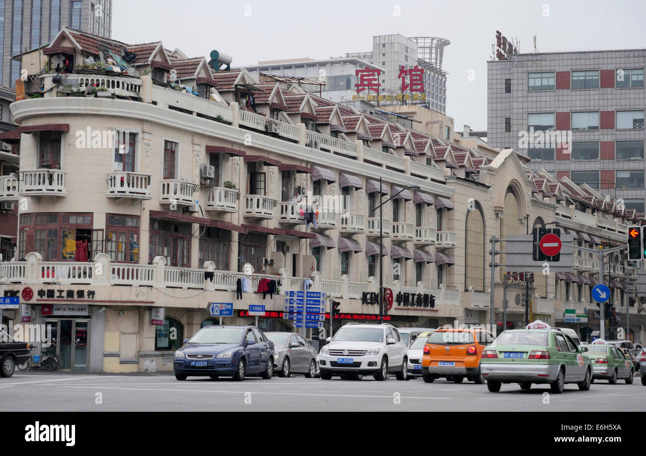 Historic buildings on The Bund, Shanghai, China Stock Photo - Alamy