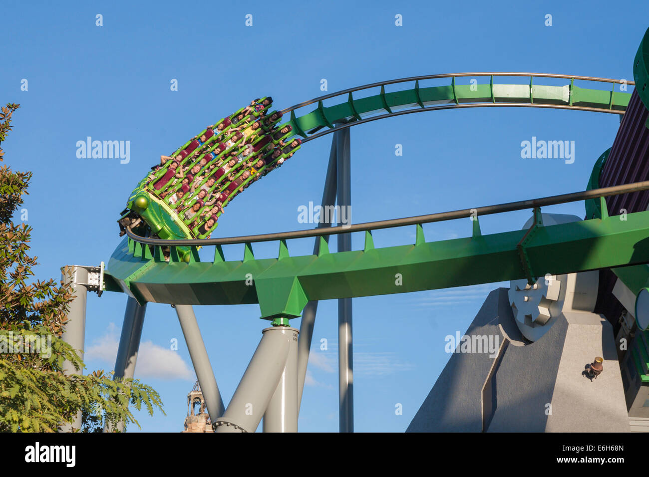 The Incredible Hulk Roller Coaster in Marvel Super Hero Island at ...