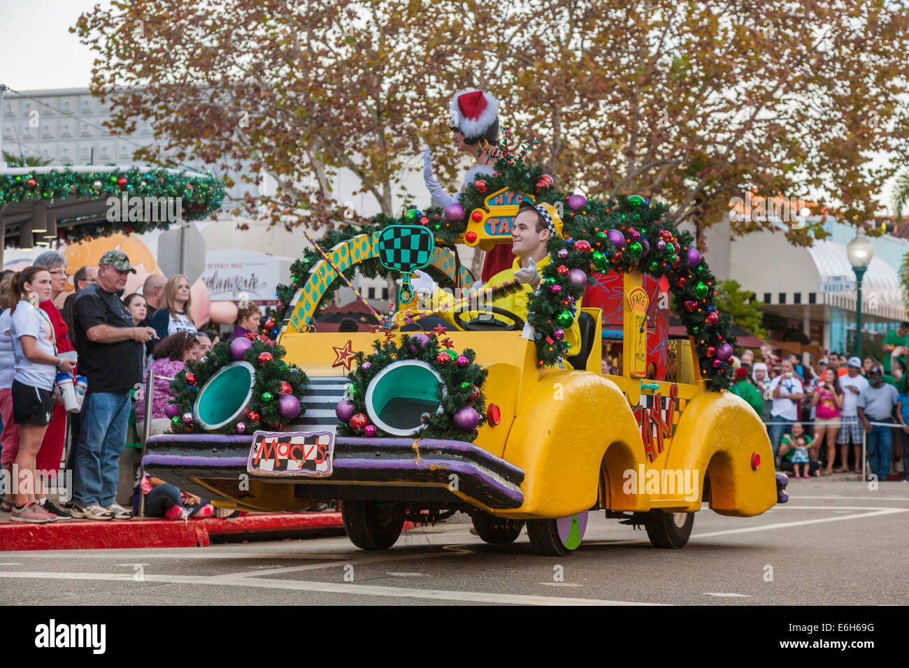 Cartoon taxi hi-res stock photography and images - Alamy