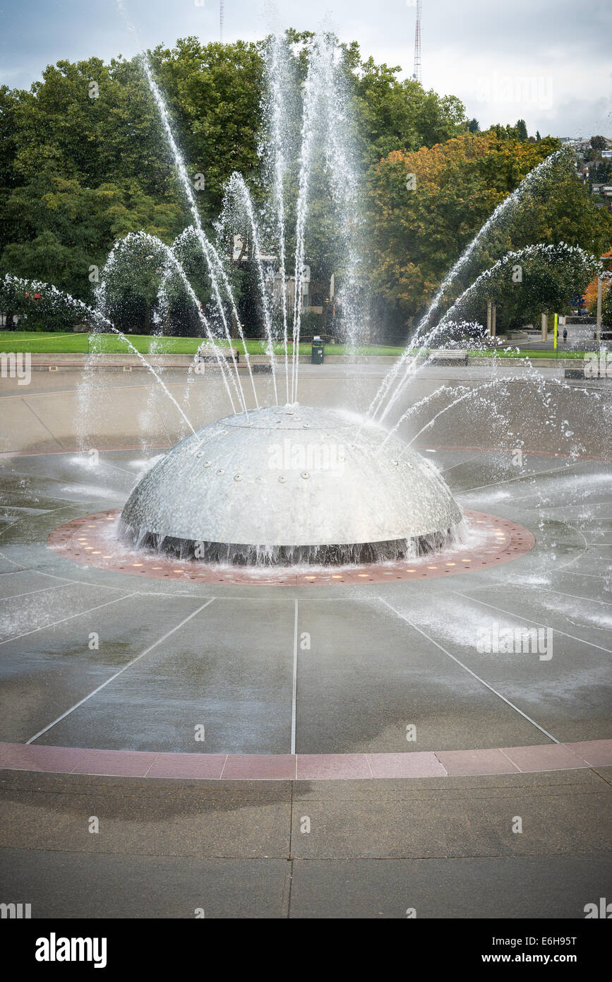 International Fountain at Seattle Center, Seattle Stock Photo - Alamy