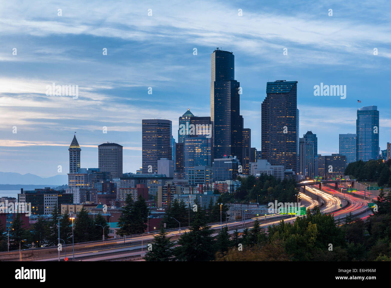 Seattle skyline and interstate highway Stock Photo - Alamy