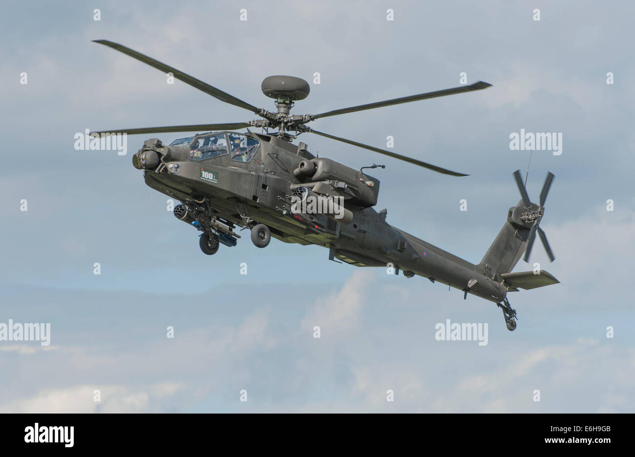 British army apache hi-res stock photography and images - Alamy