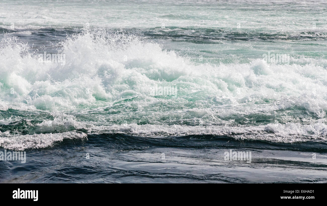 beautiful view of water wave splash Stock Photo - Alamy