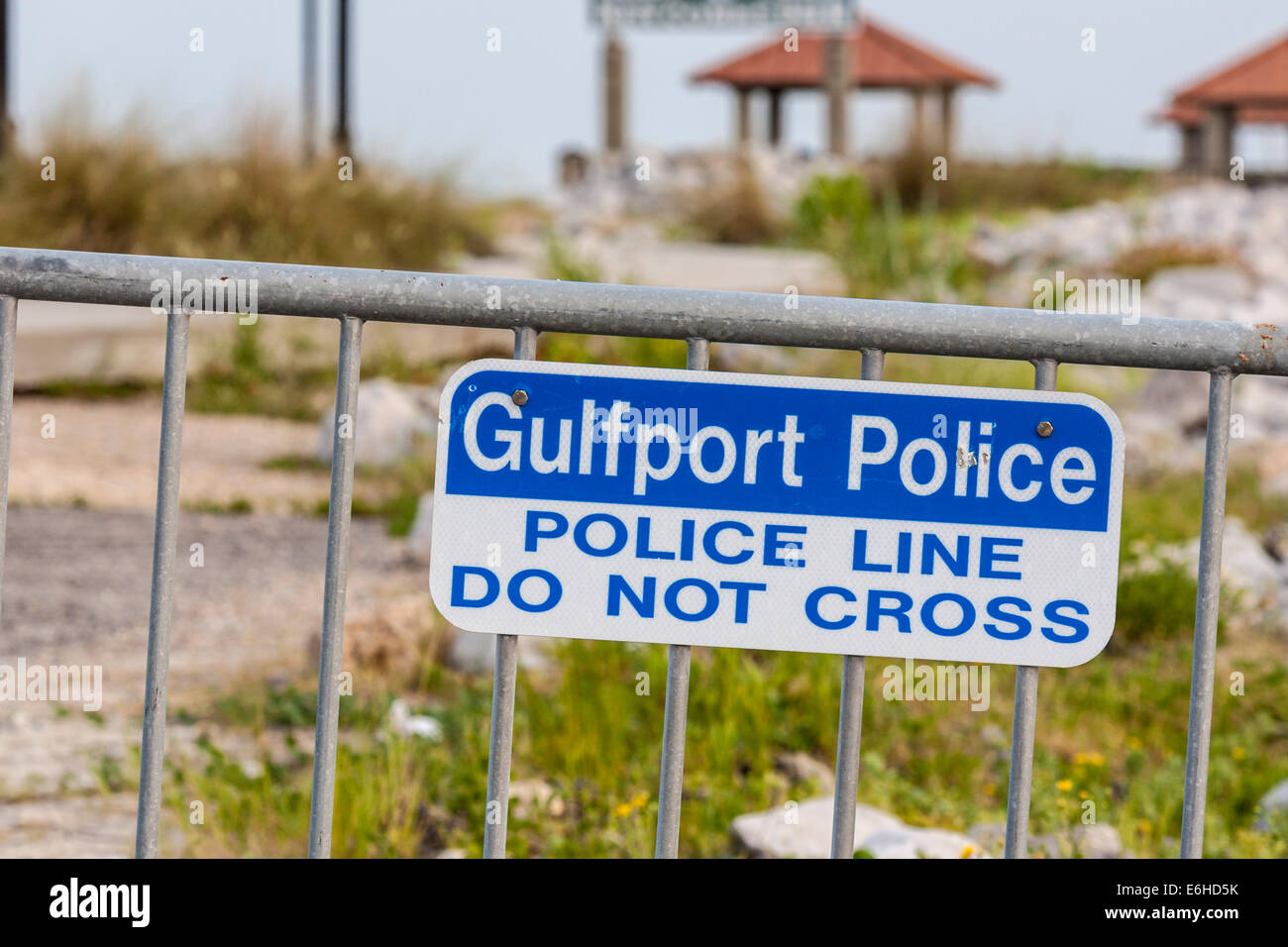 Cross out warning sign hi-res stock photography and images - Alamy