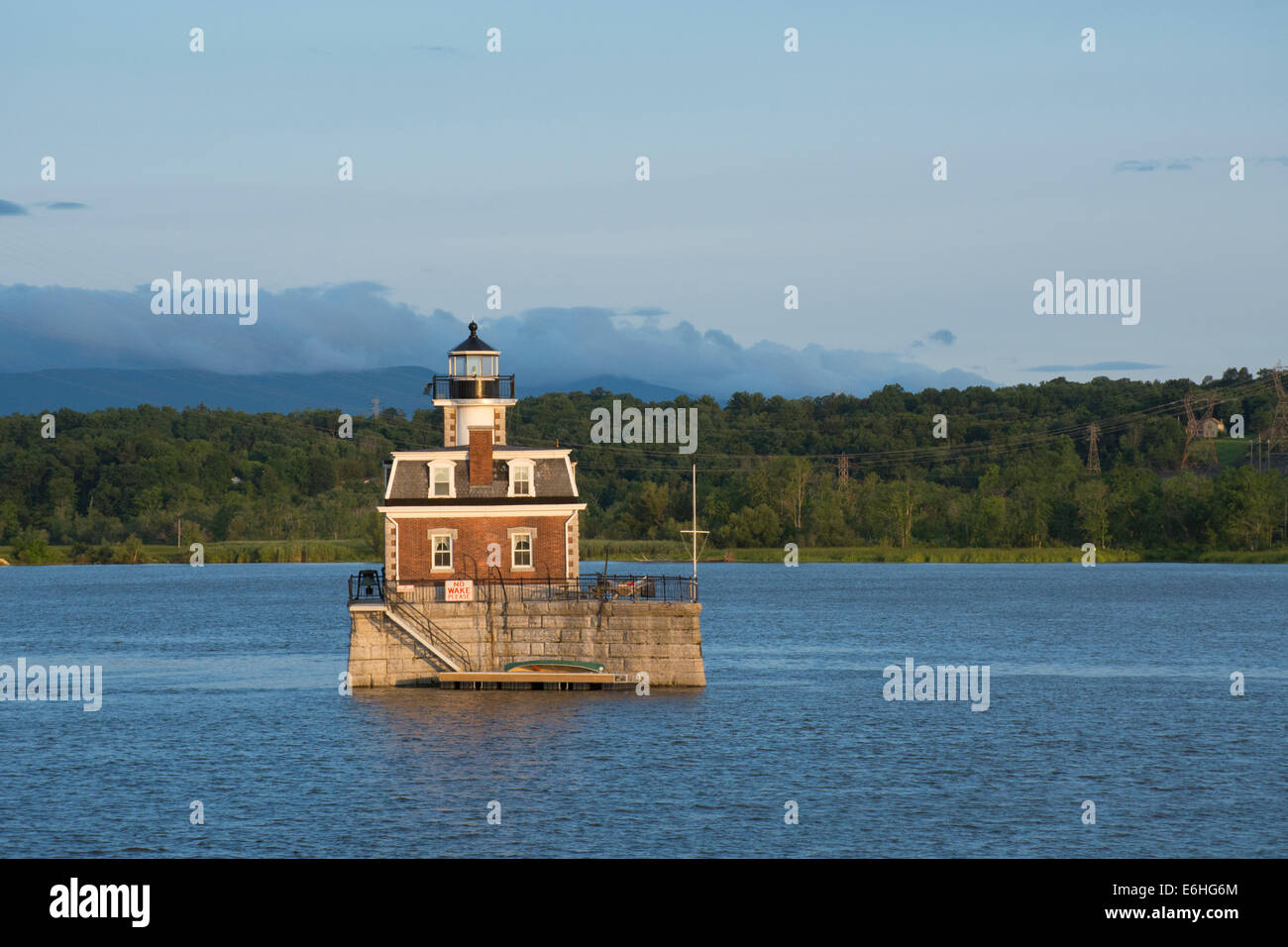 New York, Hudson River between Kingston and Troy. Historic Hudson ...