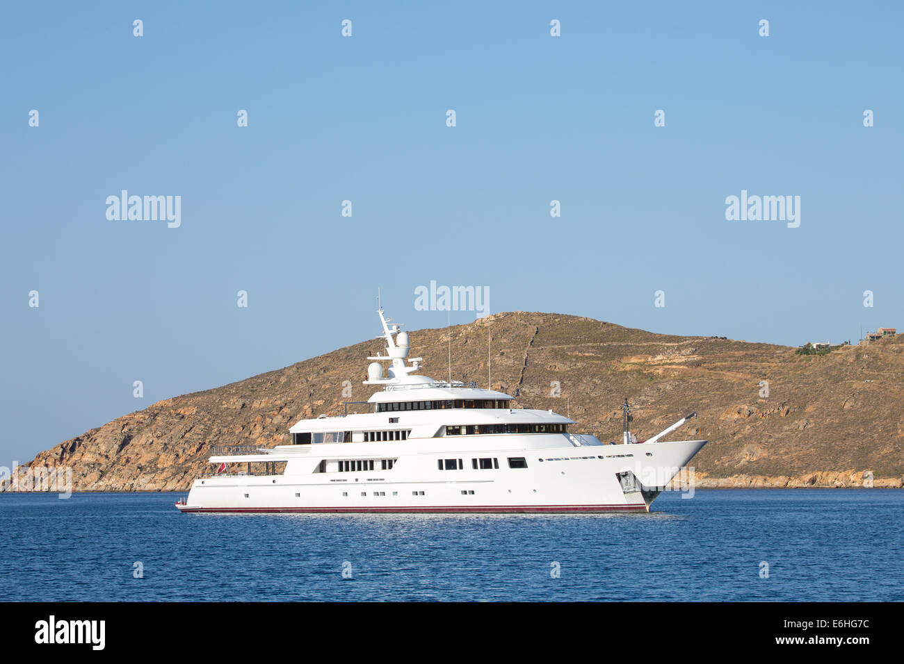 Luxury boat hi-res stock photography and images - Alamy
