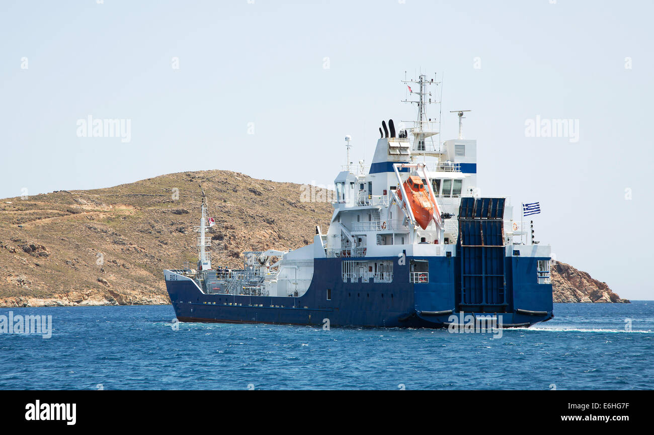 Gas working ship on the ocean. Cargo transport on the water. Seafaring ...