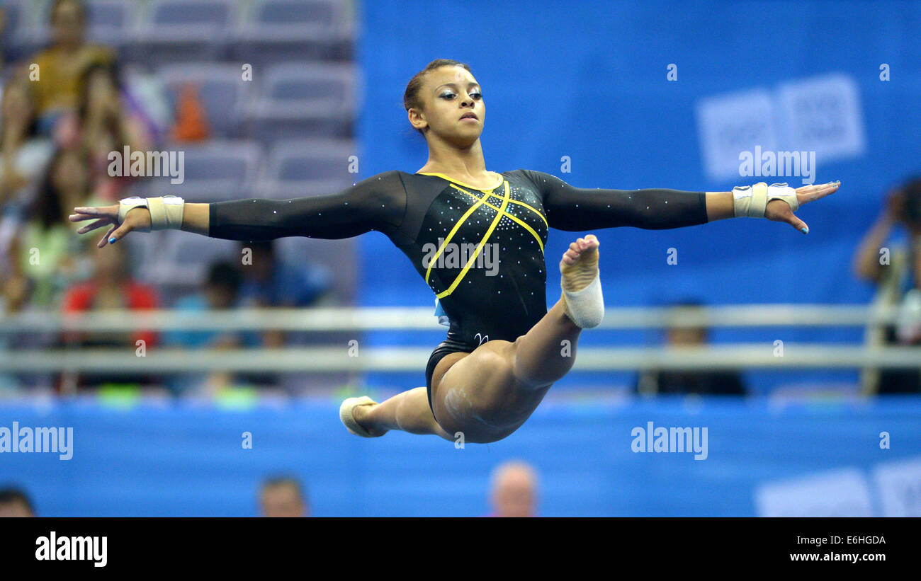Nanjing, China's Jiangsu Province. 24th Aug, 2014. Elissa Downie of ...