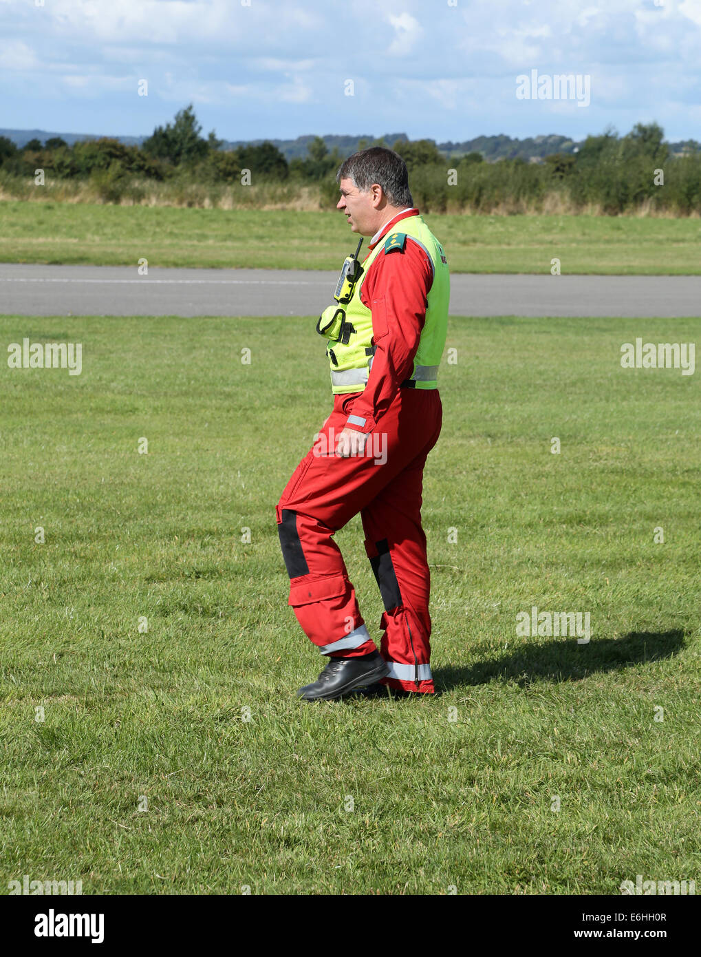 Paramedic crew hi-res stock photography and images - Alamy