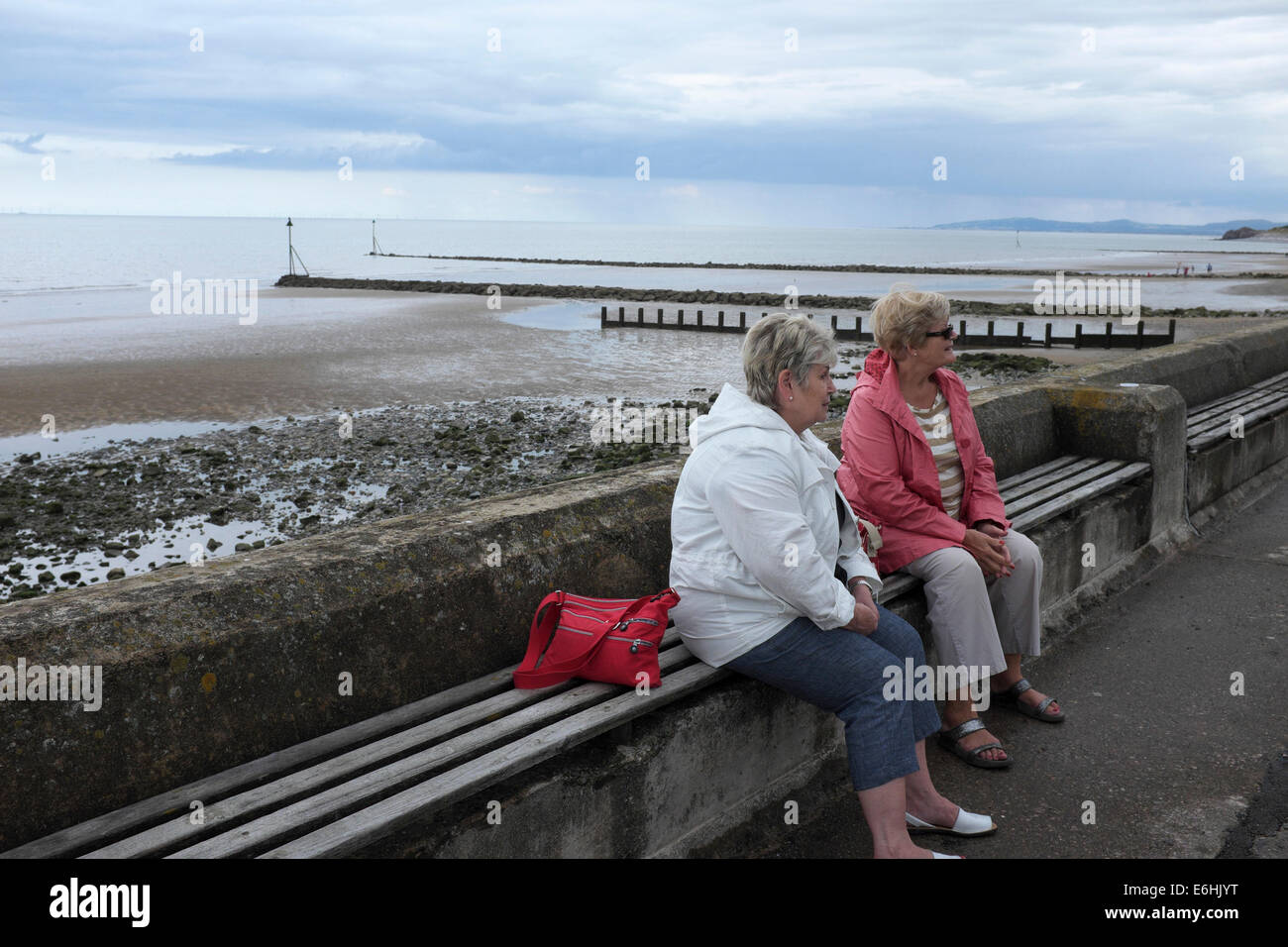 Colwyn Bay Wales, UK. 24th Aug, 2014. UK Weather: Few people venture ...
