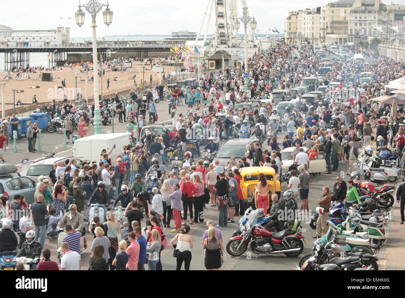 Mods hi-res stock photography and images - Alamy