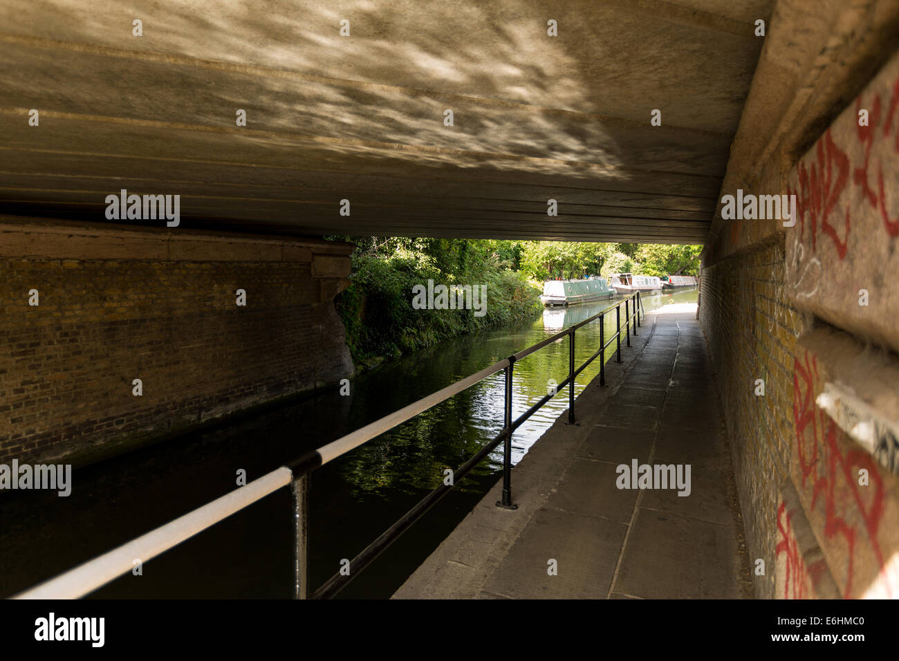 Regent bridge hi-res stock photography and images - Alamy