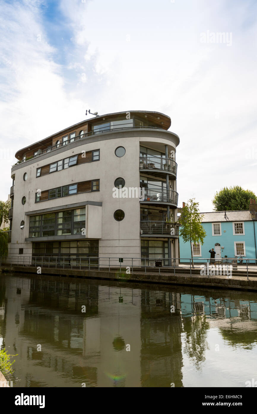 Modern canal side residential building Stock Photo - Alamy