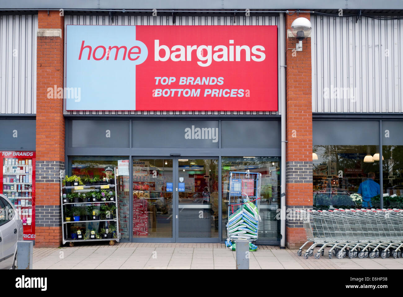 Spitfire retail park trowbridge hi-res stock photography and images - Alamy