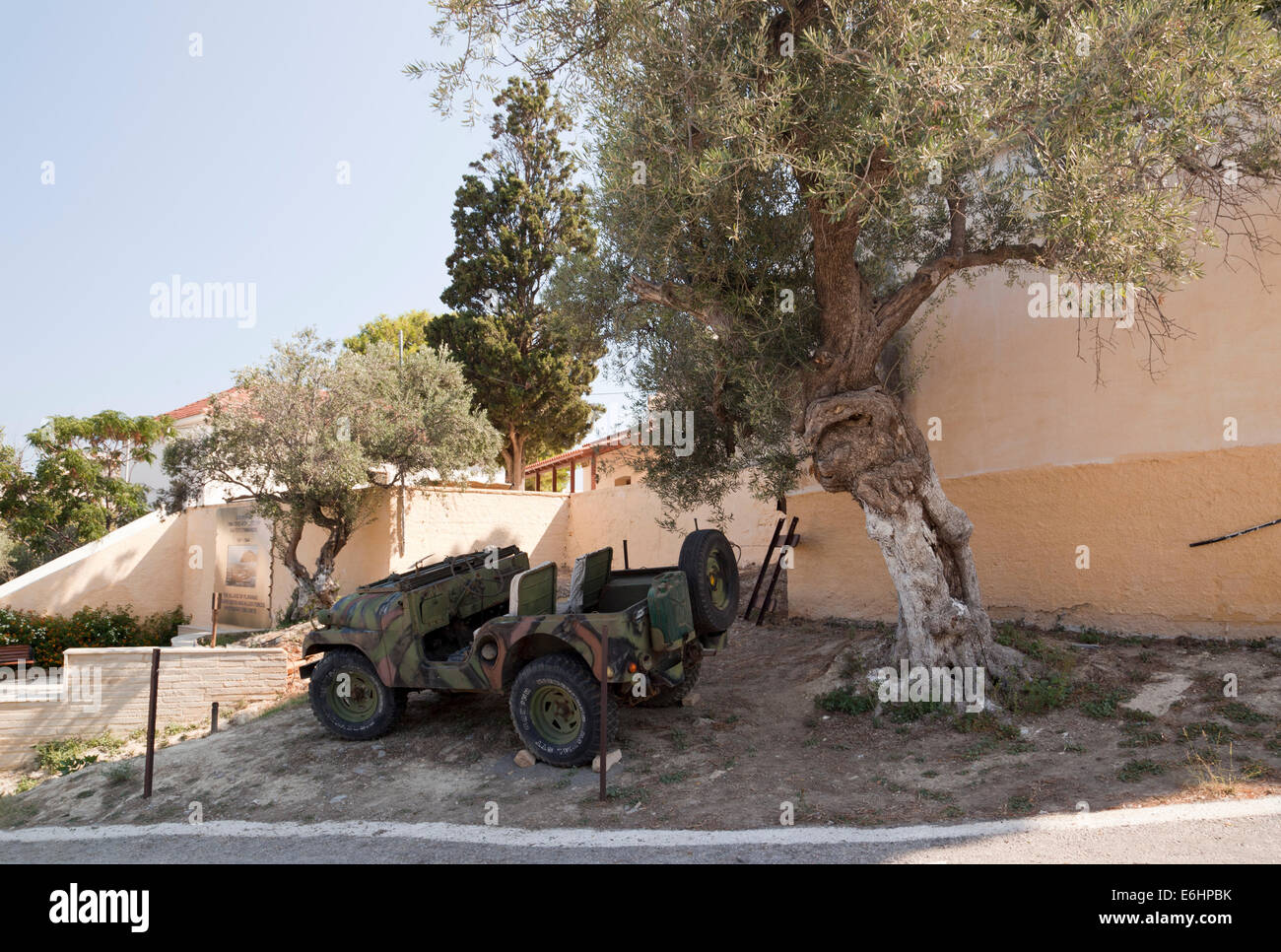 Battle of crete hi-res stock photography and images - Alamy