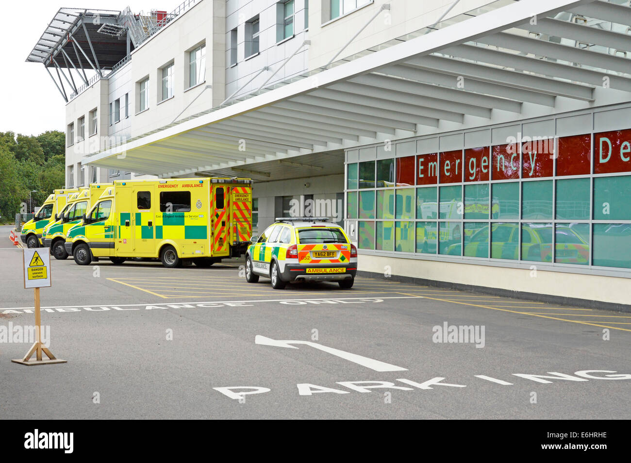 East Of England ambulance service NHS emergency SOS 999 ambulances ...