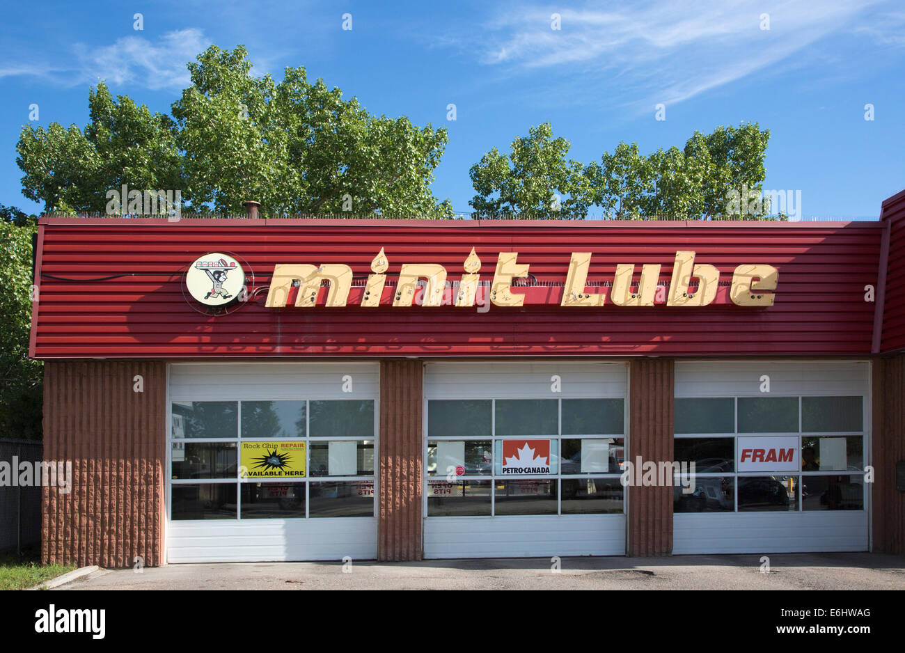 Minit Lube, Canadian business Stock Photo - Alamy