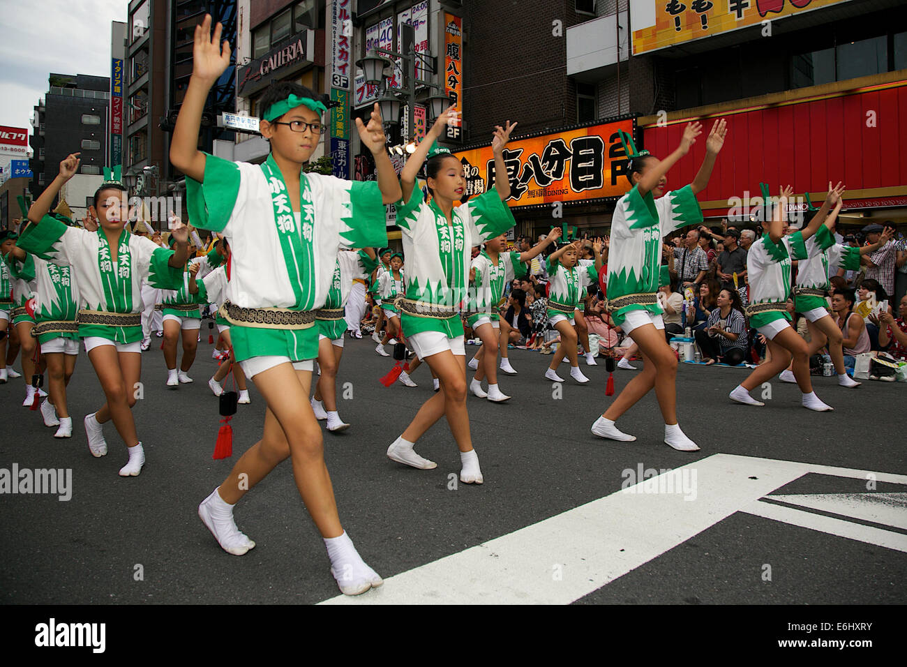 Tokyo koenji shopping hi-res stock photography and images - Alamy