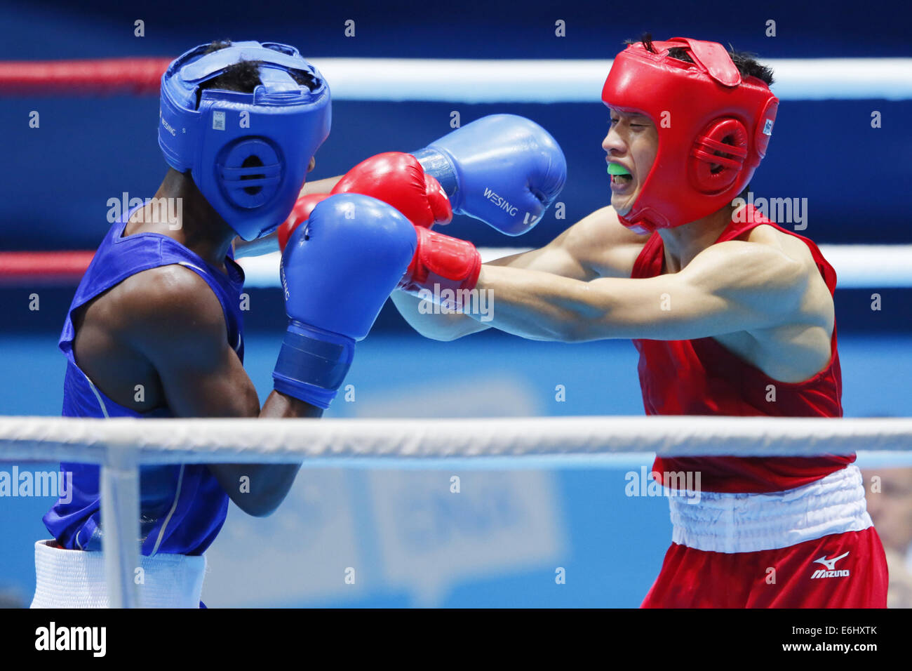 Nanjing, China. 24th Aug, 2014. (L-R) Limonta Boudet Alain (CUB), Go ...